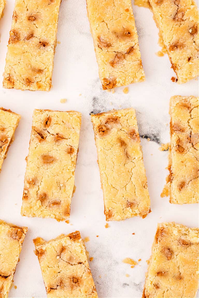 Butterscotch Shortbread Bars Recipe - Shugary Sweets