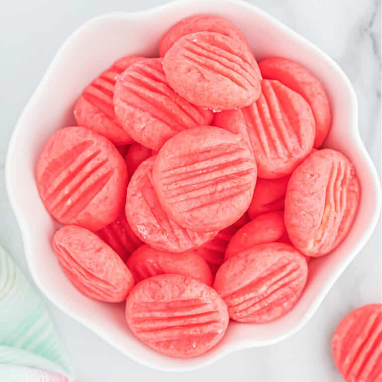 Strawberry Mints Recipe - Shugary Sweets