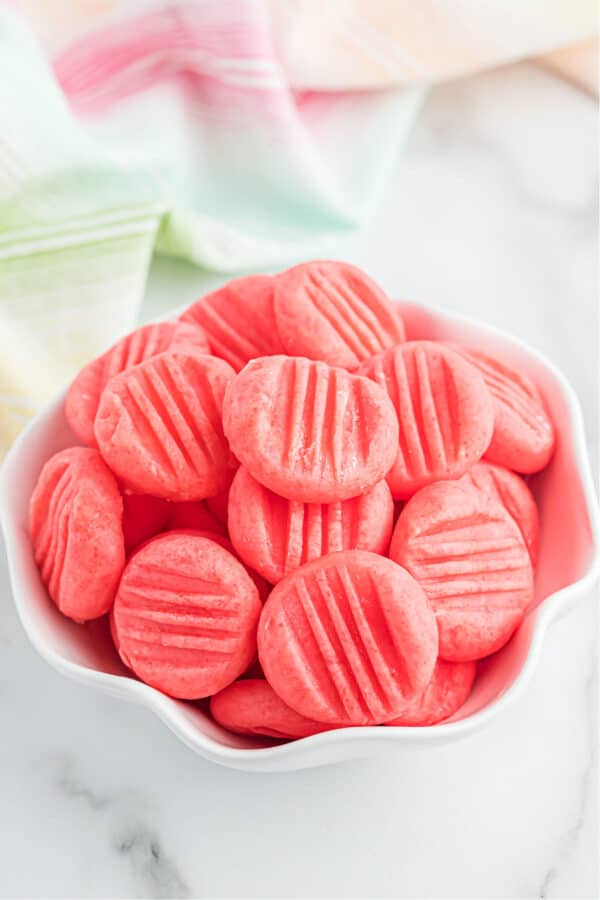 Strawberry Mints Recipe - Shugary Sweets