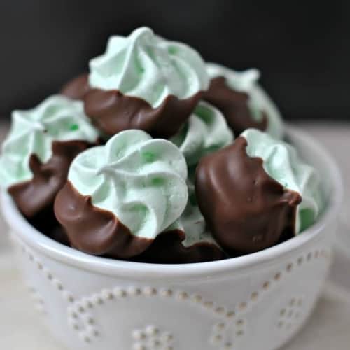 Chocolate Mint Meringues Recipe - Shugary Sweets