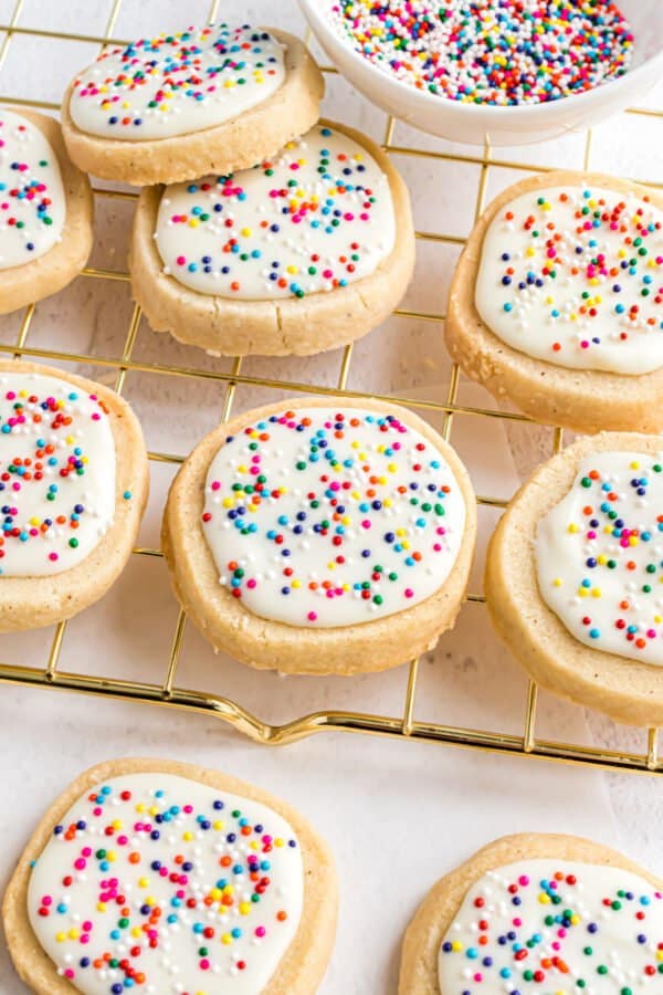 Vanilla Bean Shortbread Cookies - Shugary Sweets