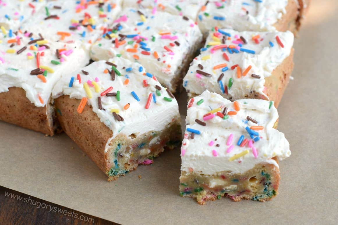 Frosted Funfetti Blondies Recipe - Shugary Sweets