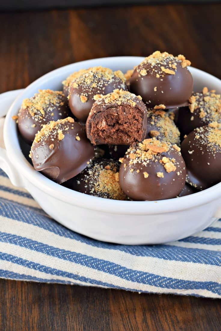 Easy Chocolate Truffles Recipe - Shugary Sweets