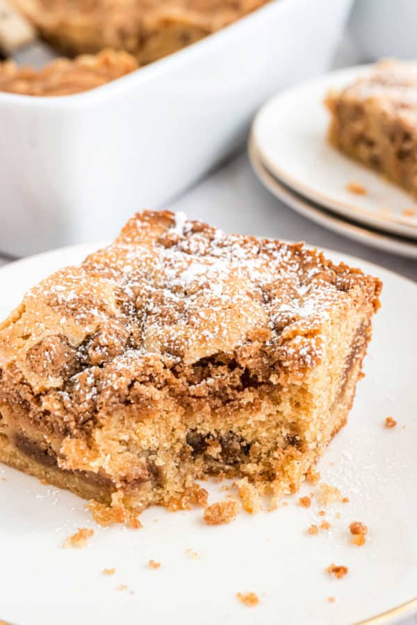 Cinnamon Sour Cream Coffee Cake Recipe