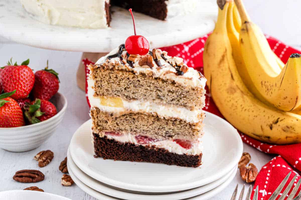 Strawberry Banana Split Cake