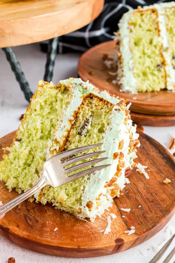 Watergate Cake Recipe - Shugary Sweets