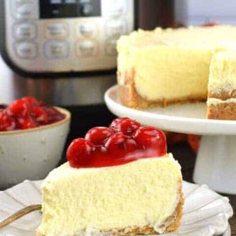 Creamy, Easy Instant Pot Cheesecake Recipe