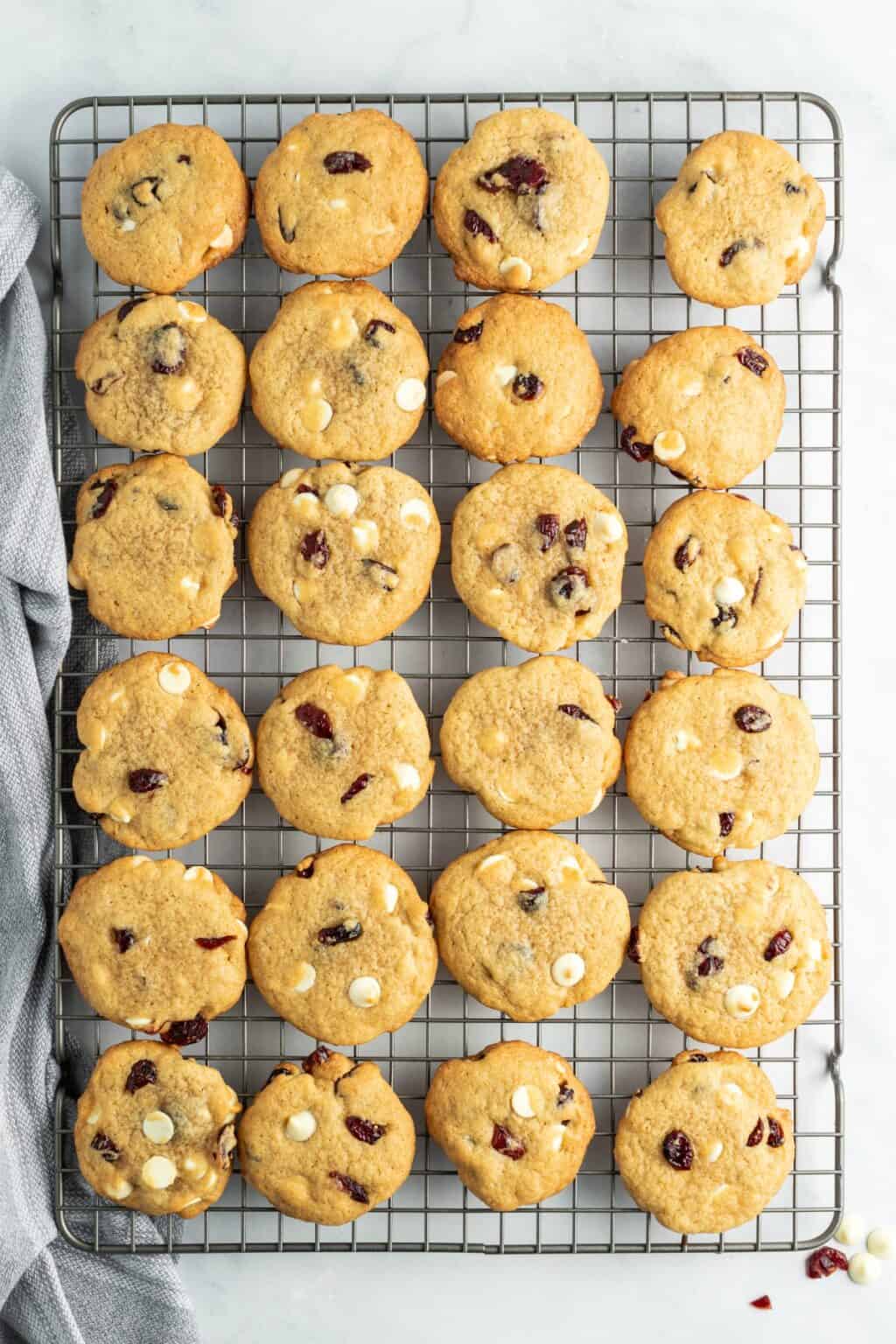 White Chocolate and Cookies Recipe - Shugary Sweets