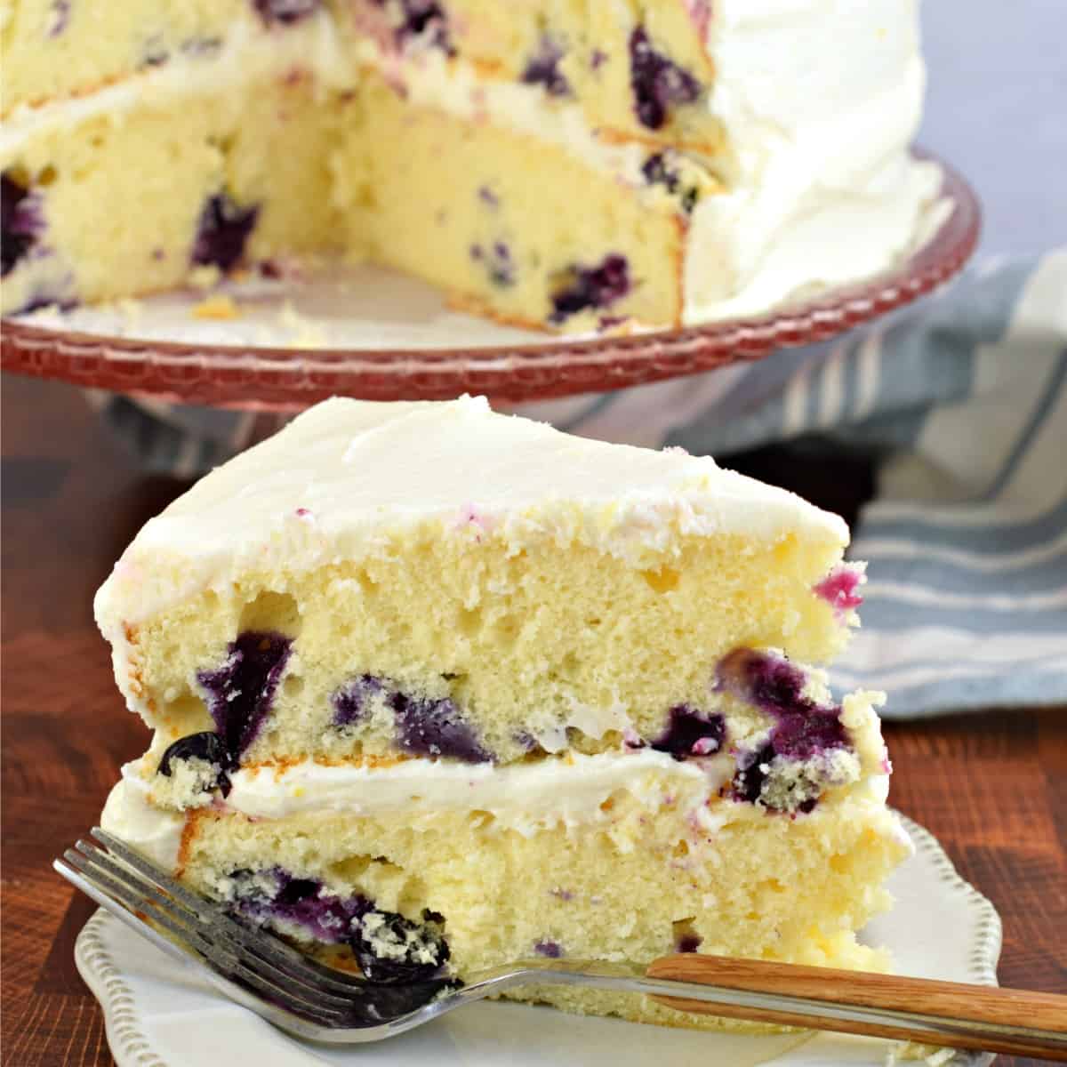 Lemon Cake With Blueberry Filling