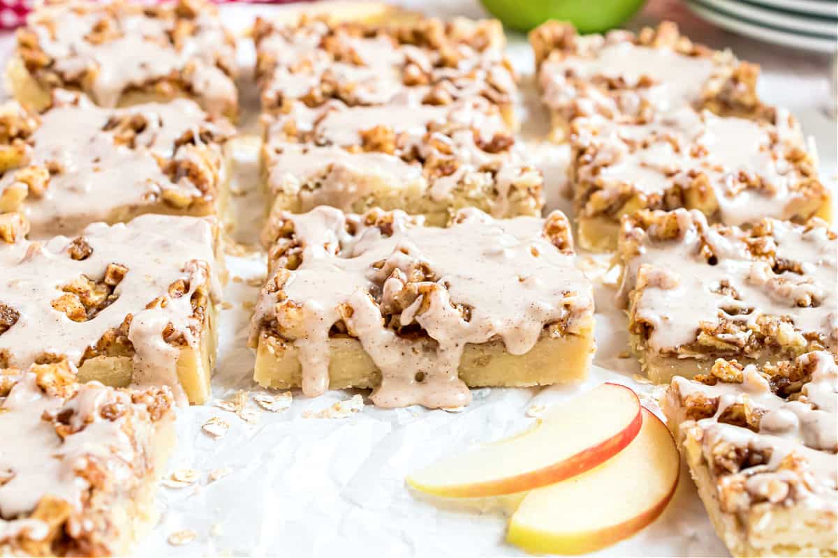 Apple Shortbread Bars Recipe - Shugary Sweets