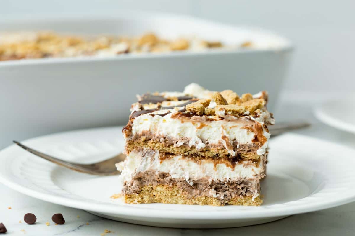 No Bake S'mores Icebox Cake Recipe - Shugary Sweets