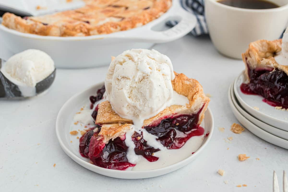 40+ Easy Homemade Pie Recipes