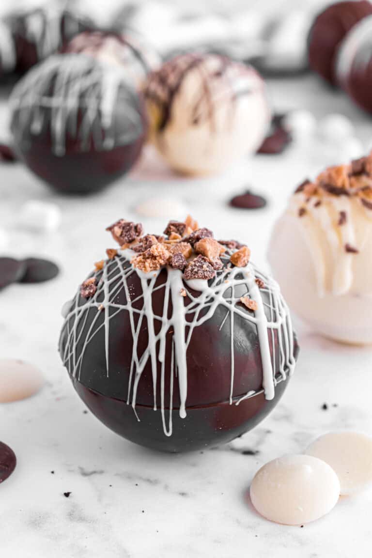 How to Make Hot Chocolate Bombs