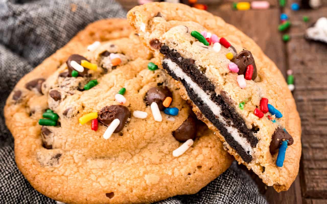 Oreo Stuffed Cookies Recipe - Shugary Sweets