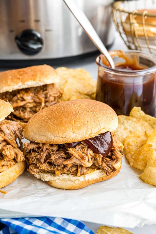 Slow Cooker Root Beer Pulled Pork