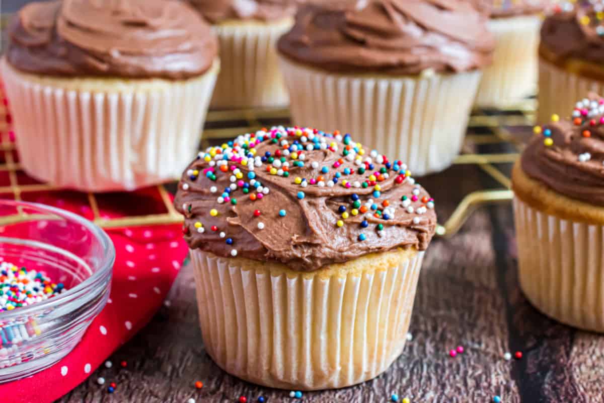 Yellow Cupcake Recipe - Shugary Sweets