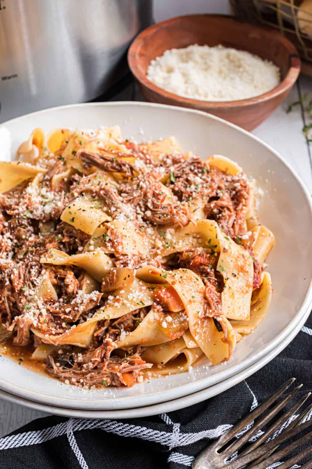 Pork Ragu Recipe {Slow Cooker} - Shugary Sweets