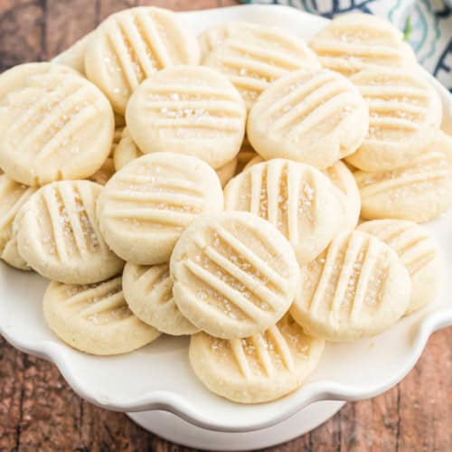 Whipped Shortbread Cookies (Easy Christmas Recipe)