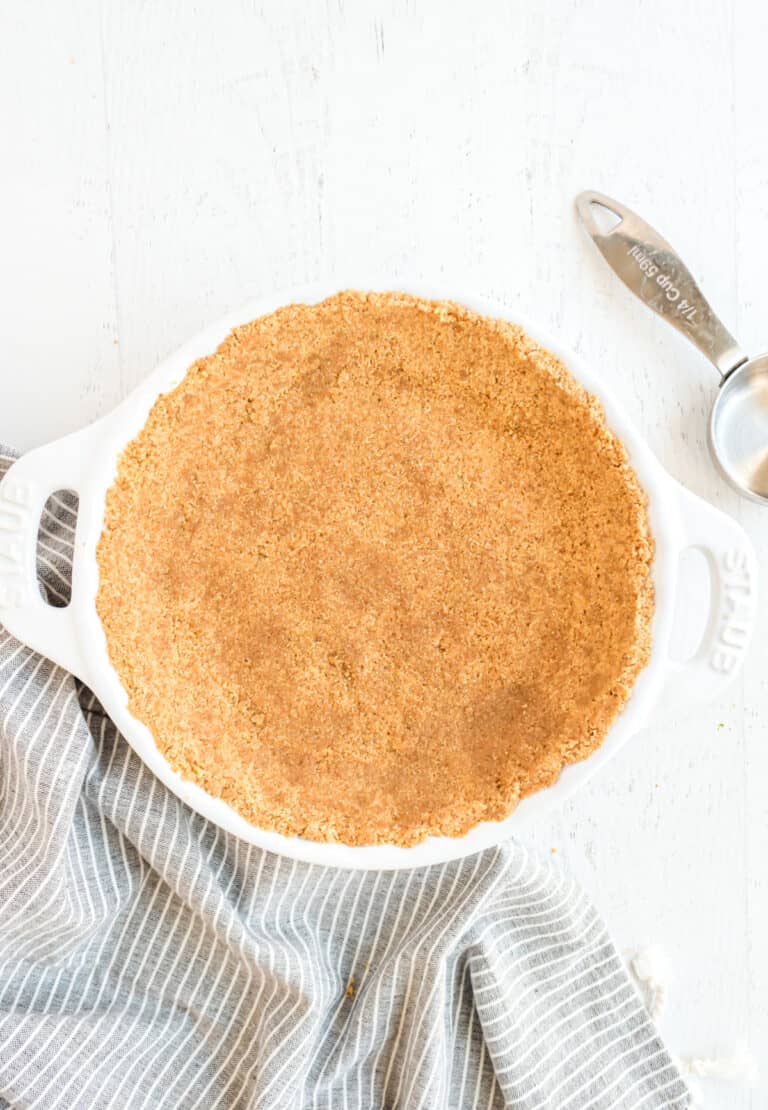 How to Make a Graham Cracker Pie Crust - Shugary Sweets