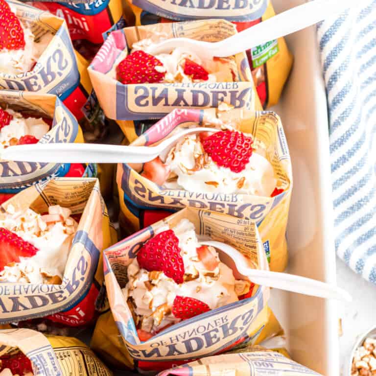 Walking Desserts - Shugary Sweets
