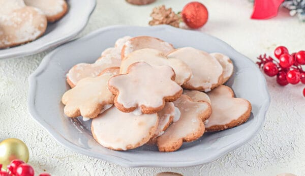 Lebkuchen Cookies (German Spice Cookies)