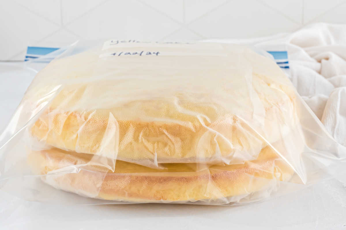 How to Freeze Cake - Shugary Sweets
