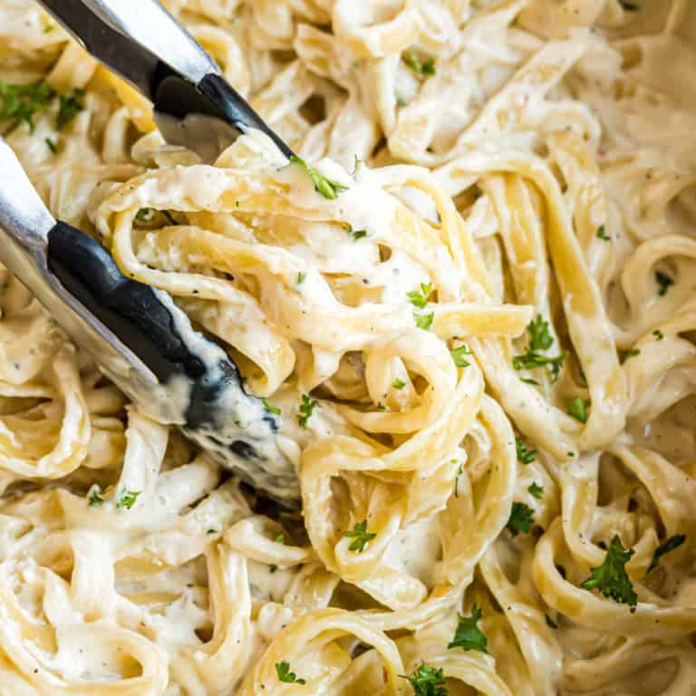 Easy Alfredo Sauce Recipe